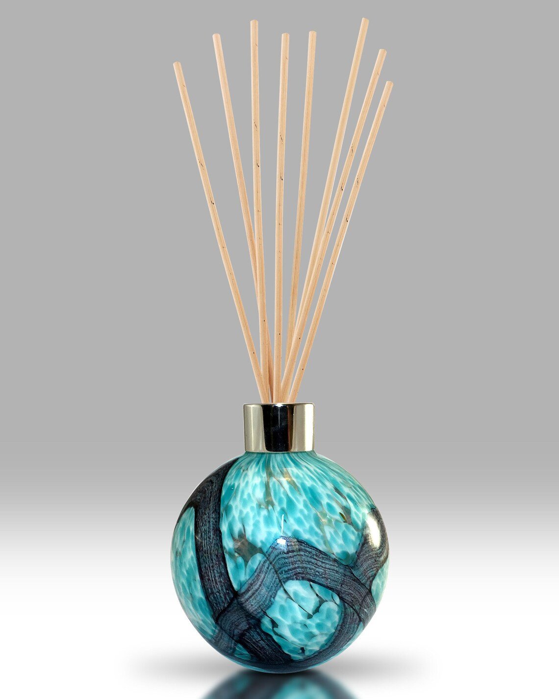 Unlocking the Magic: How to Use a Reed Diffuser for Aromatherapy and ...